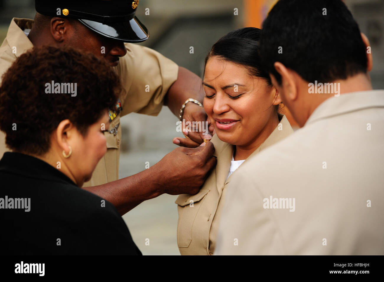 U s navy ships serviceman 1st hi-res stock photography and images - Alamy