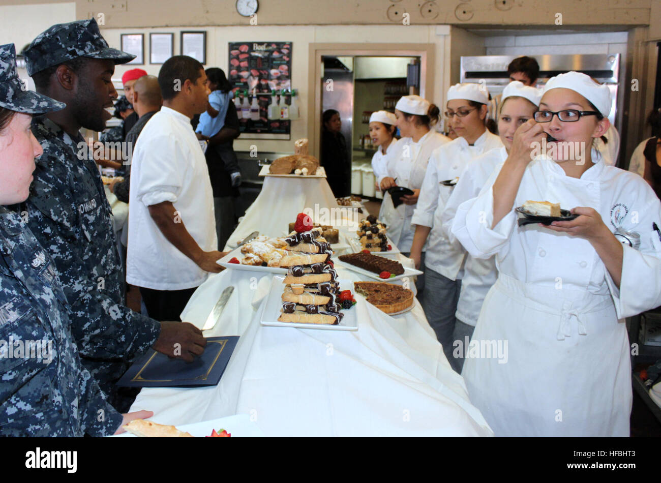 U s navy baking school hi-res stock photography and images - Alamy