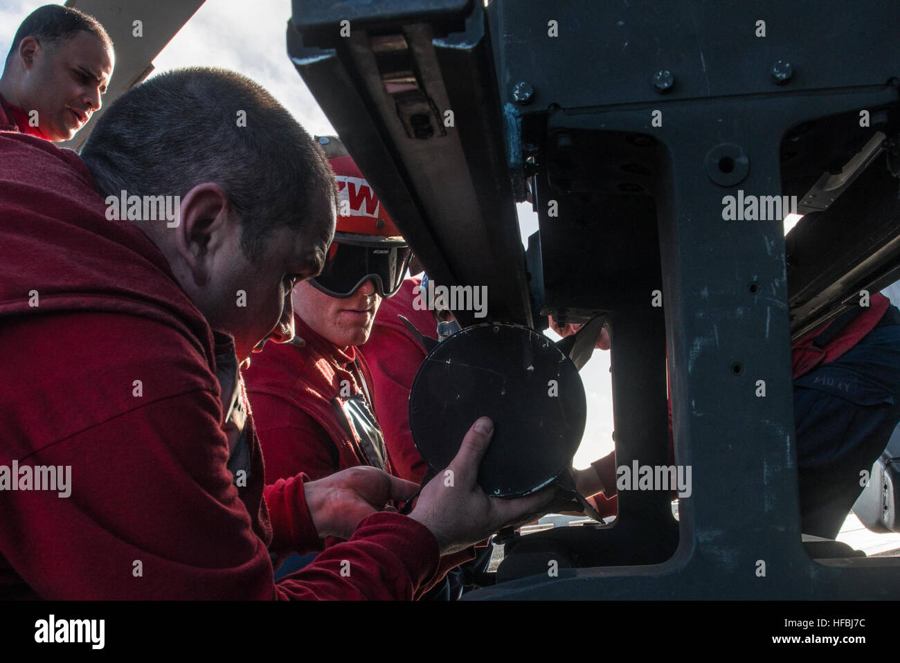 Sailors assigned to the "Saberhawks" of Helicopter Maritime Strike ...
