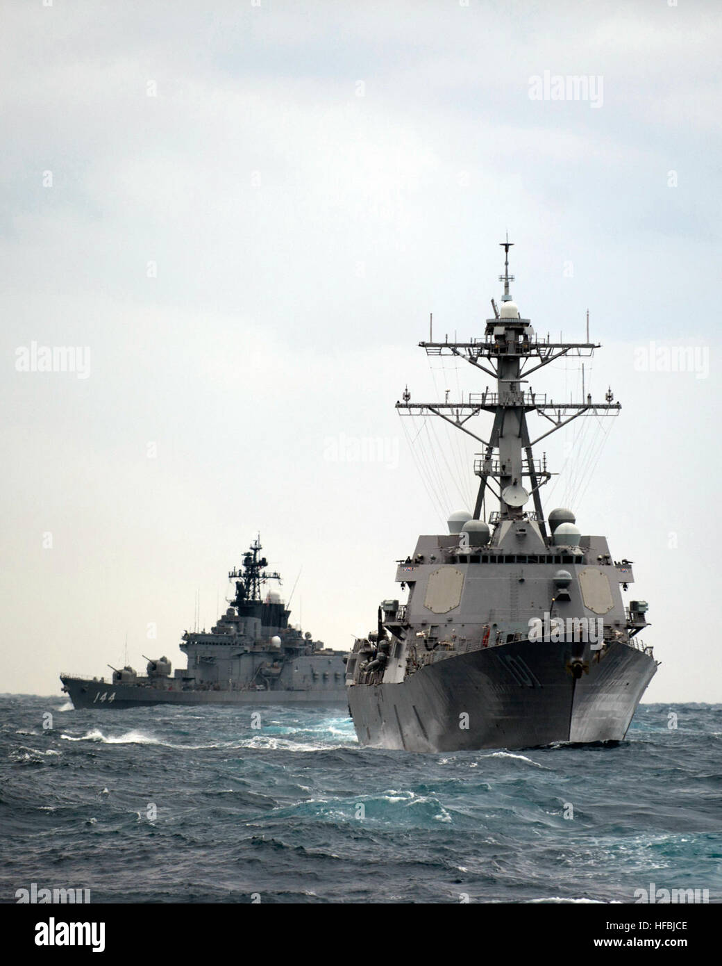 JS Kurama (DDH 144) operates alongside USS Gridley (DDG 101) and USS ...