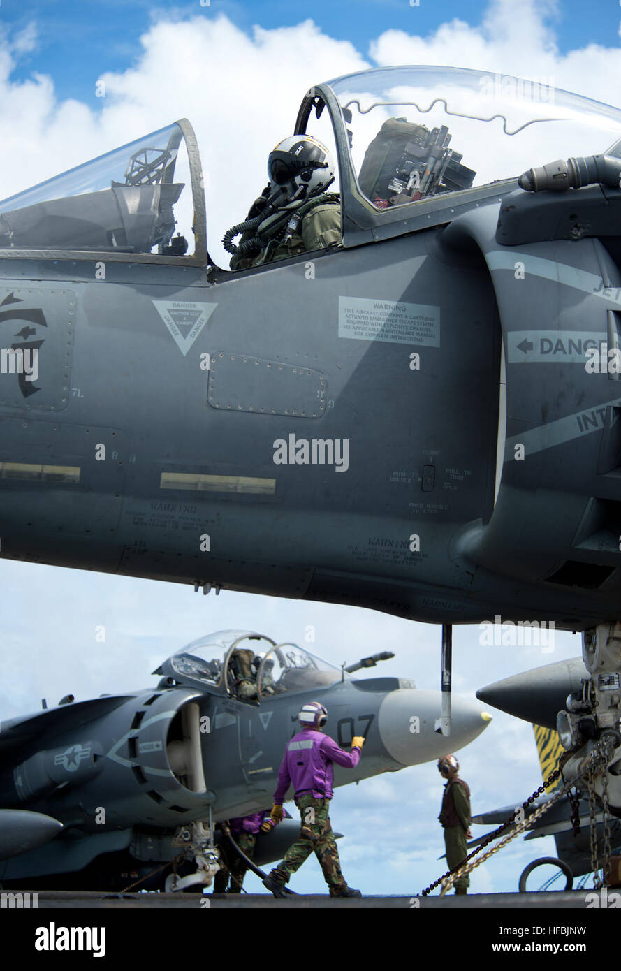 Marine pilot maj longwell from the 31st marine expeditionary unit hi ...