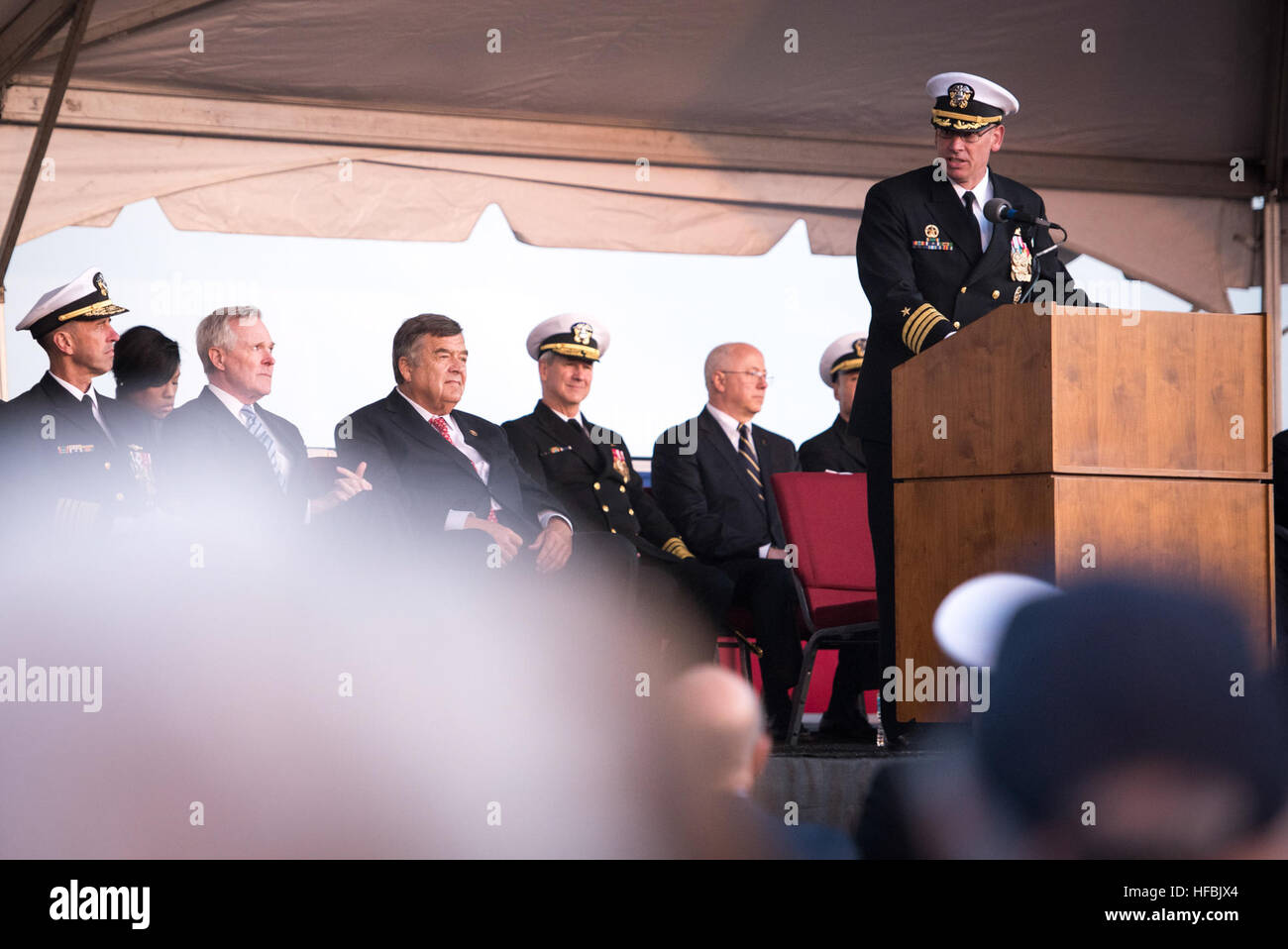 Uss nathan james hi-res stock photography and images - Alamy