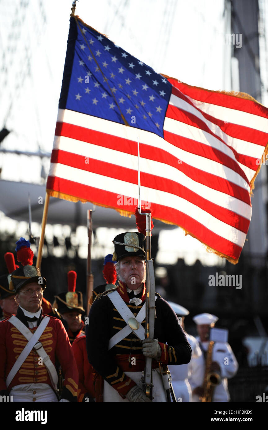 Uss constitution 1812 marine guard hi-res stock photography and images ...