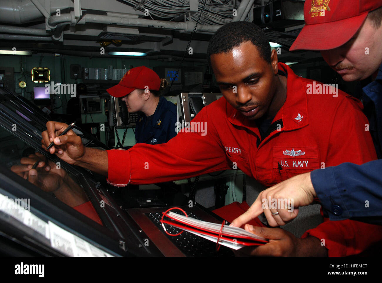 PACIFIC OCEAN (Oct. 23, 2012) Damage Controlman 3rd Class Bendrel Perry ...