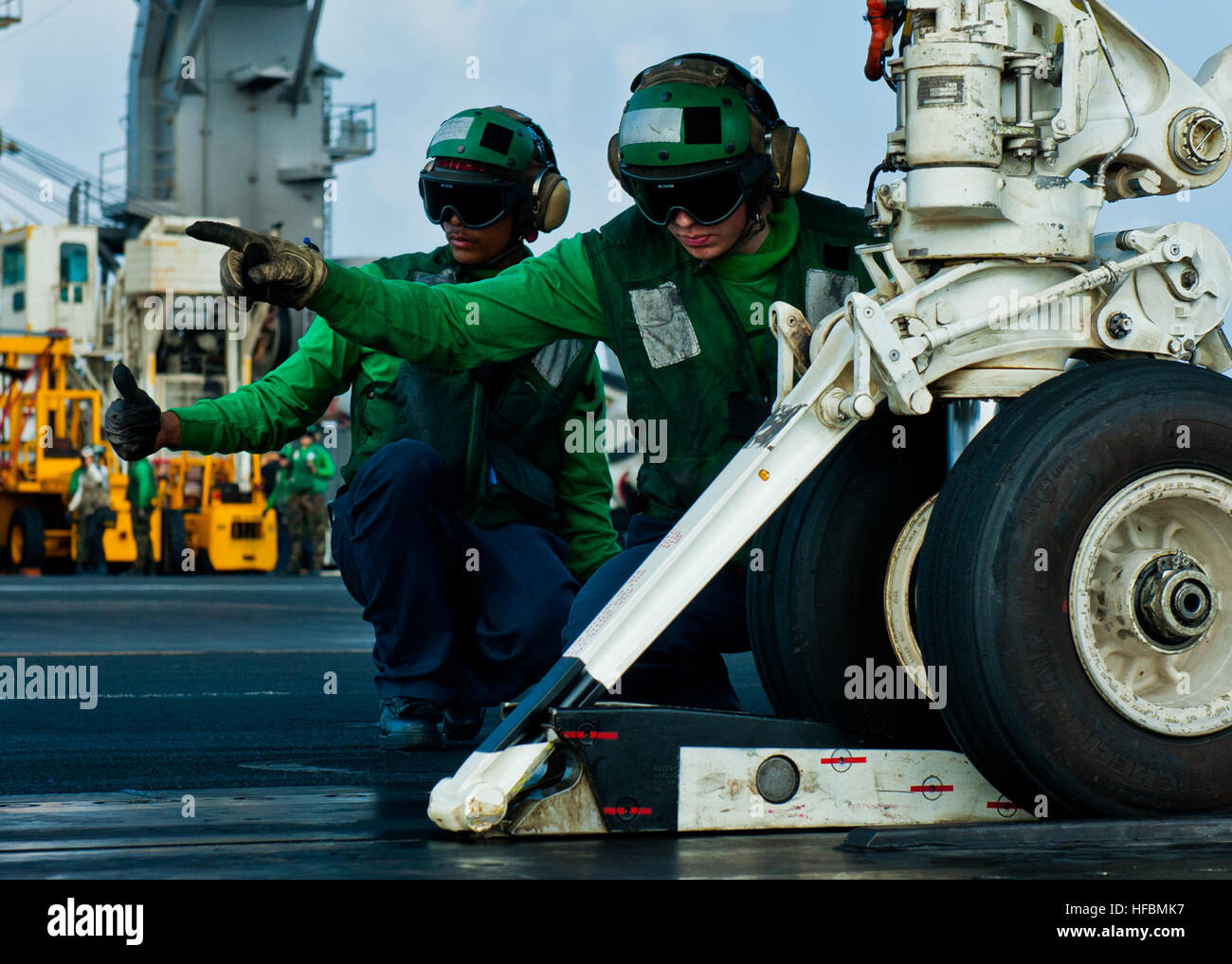 The enduring tension hi-res stock photography and images - Alamy