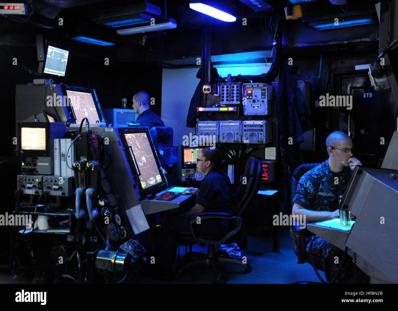 Carrier air traffic control center hi-res stock photography and images ...