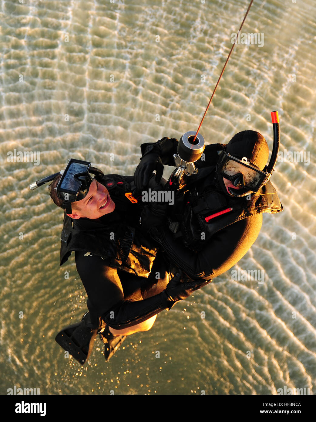 Two crewmen from air hi-res stock photography and images - Alamy