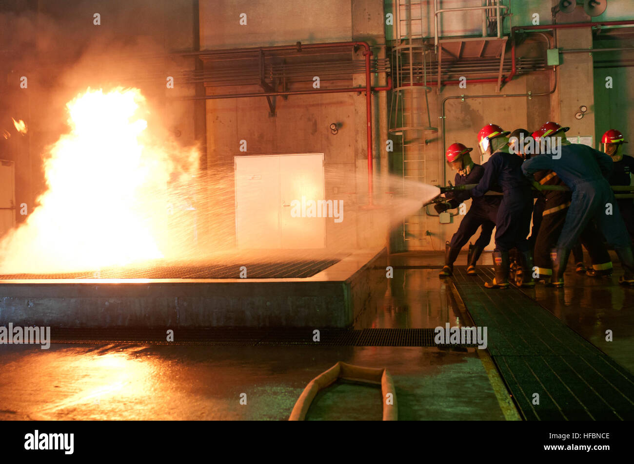 Naval engineering firefighting school hi-res stock photography and ...