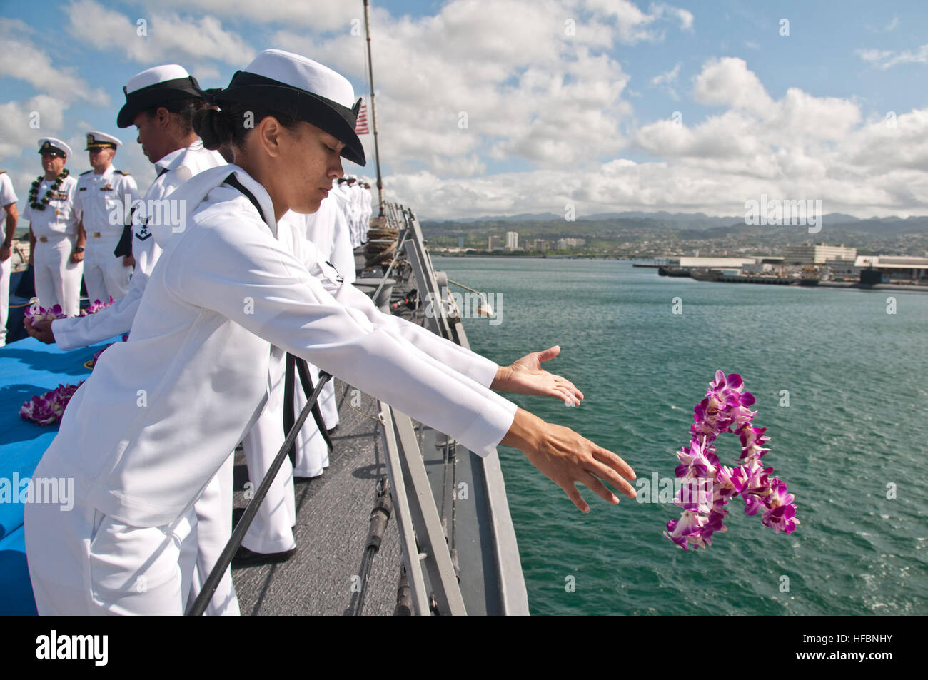 Uss sigsbee hi-res stock photography and images - Alamy