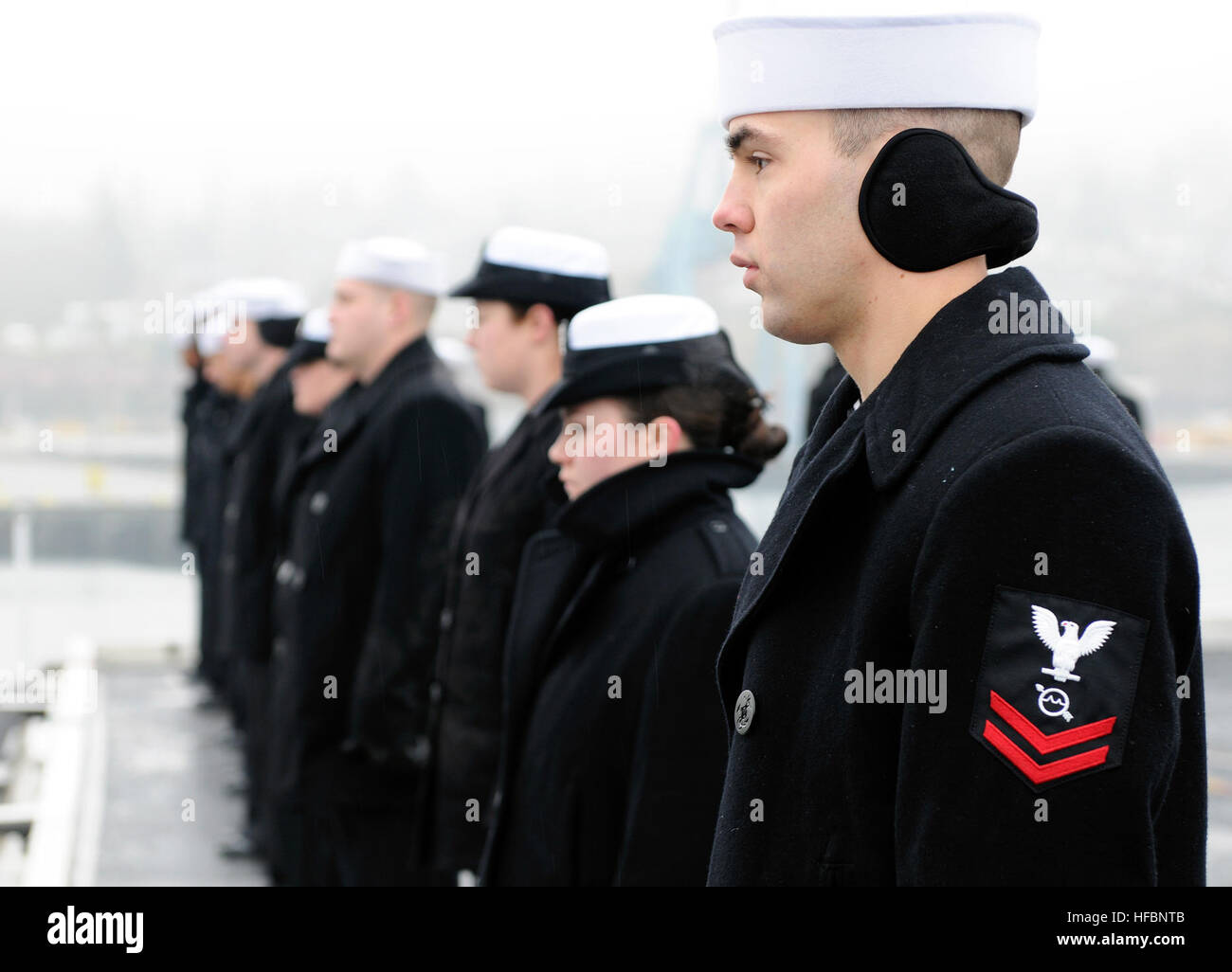U s sailors stand on station hi-res stock photography and images - Alamy