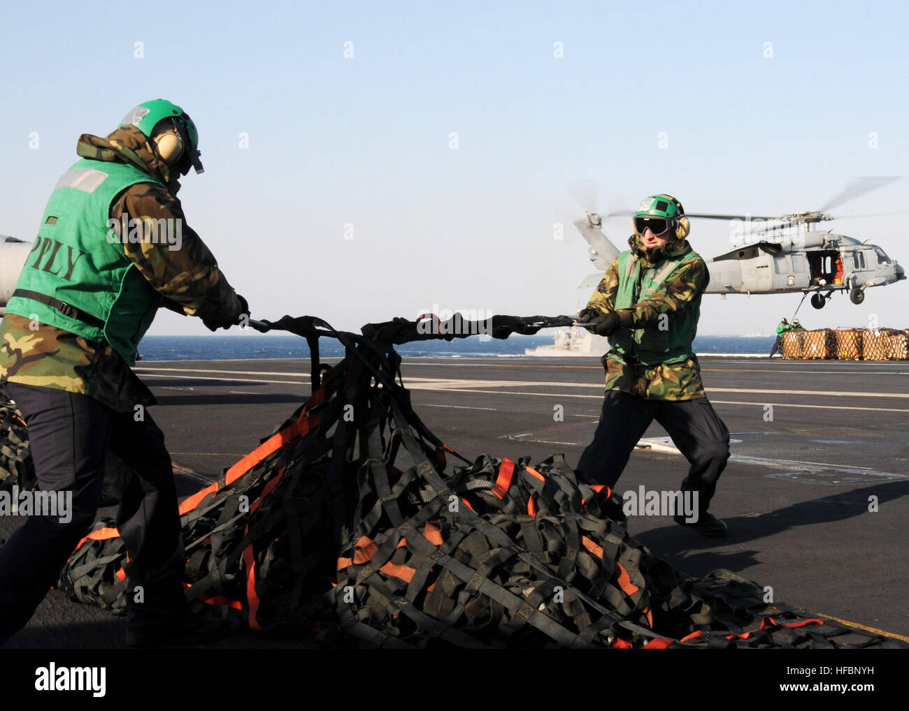 110329-N-OR996-044 PACIFIC OCEAN (March 29, 2011) Logistics Specialist ...