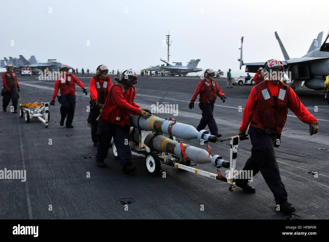 Strike fighter squadron 147 vfa 14 hi-res stock photography and images ...