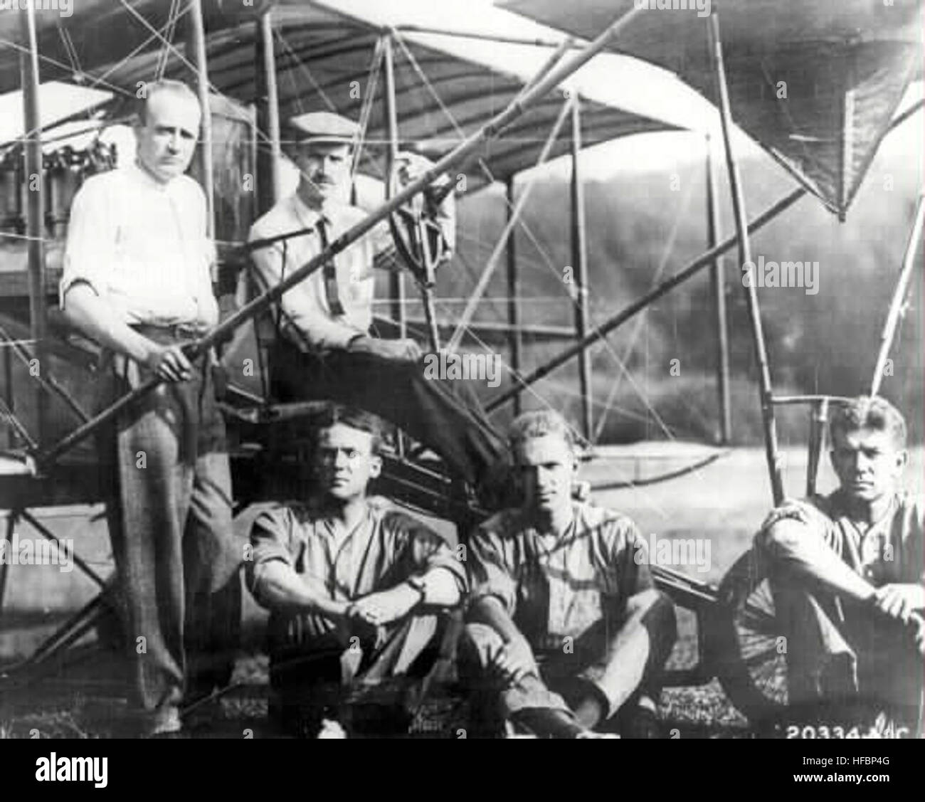 Naval aviators from 1911 are documented as part of early military ...
