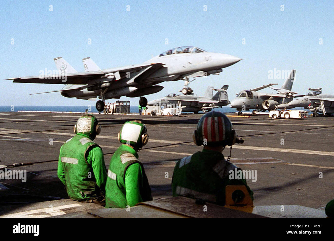 Operation enduring freedom 2001 hi-res stock photography and images - Alamy
