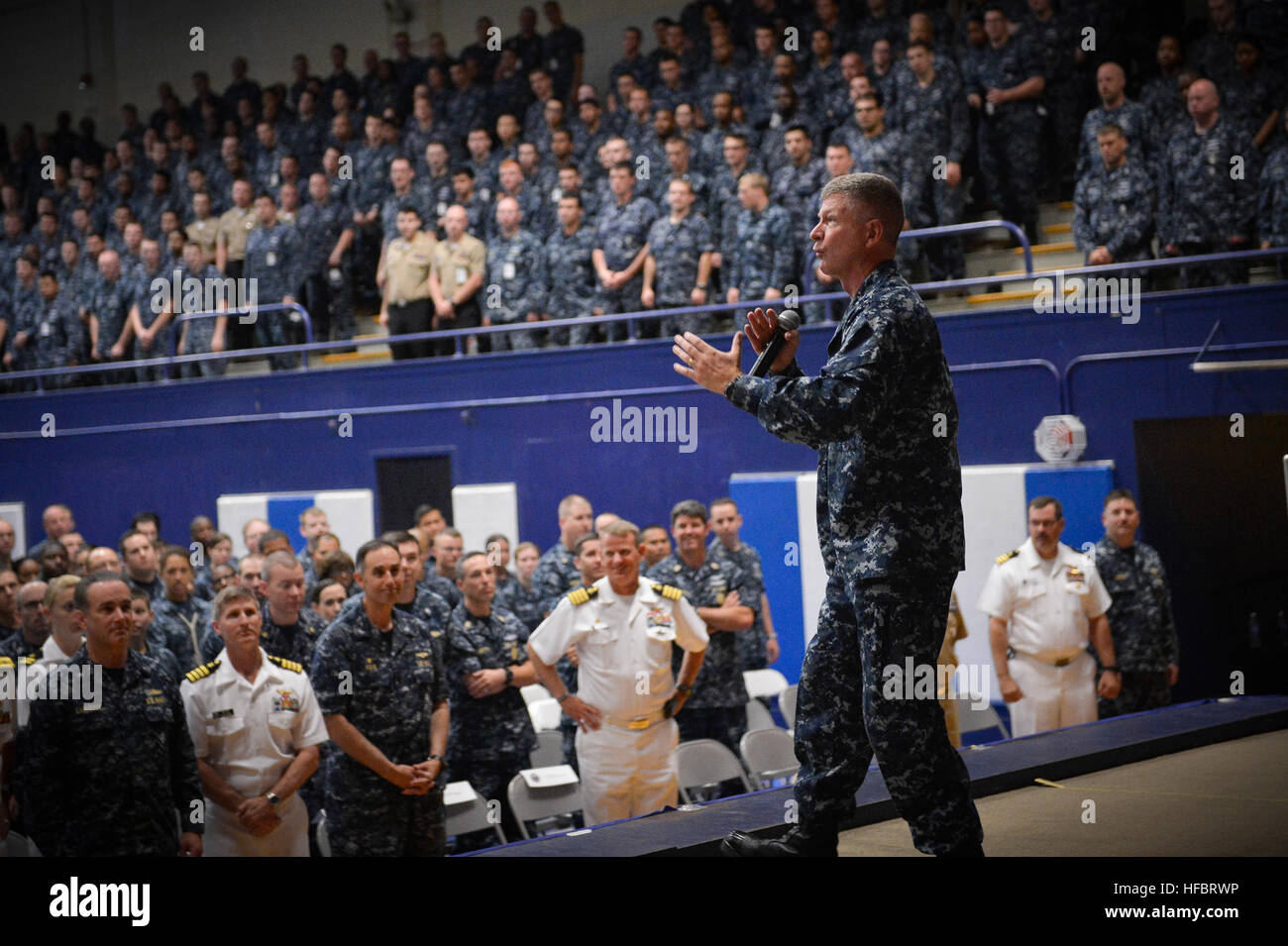2012 master chief petty hi-res stock photography and images - Alamy