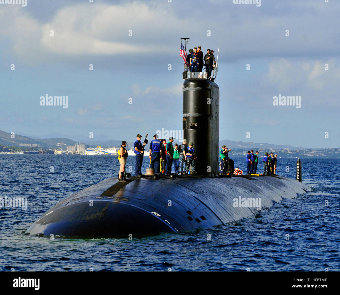 SOUDA BAY, Greece (Nov. 3, 2012) The Los Angeles-class fast attack ...