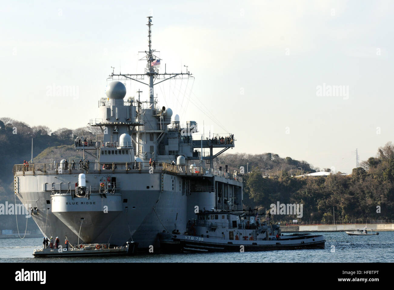120117-N-XG305-327 YOKOSUKA, Japan (Jan. 17, 2012 The U.S. 7th Fleet ...