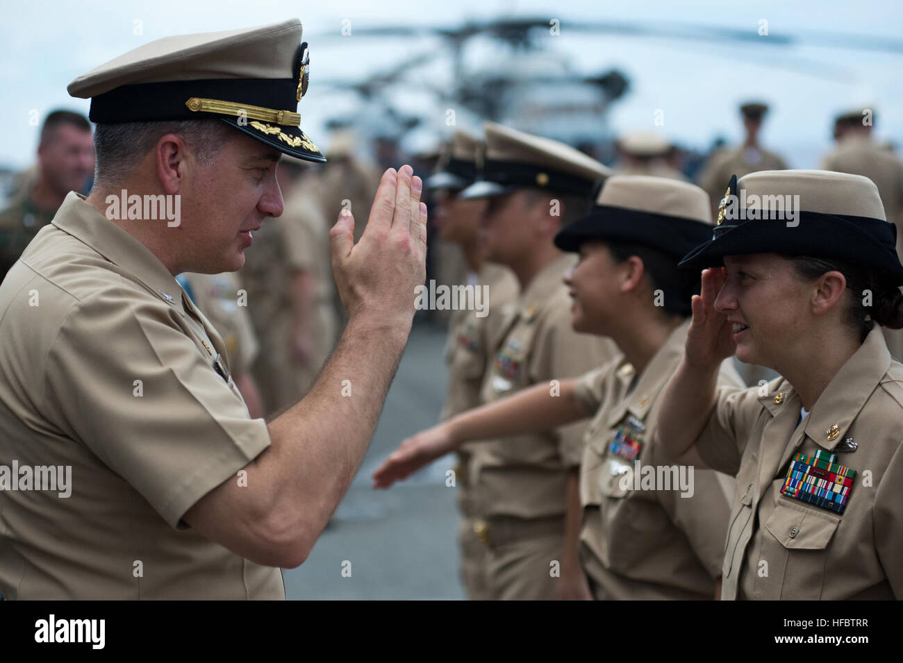 The commanding officer of uss bonhomme richard lhd 6 hi-res stock ...