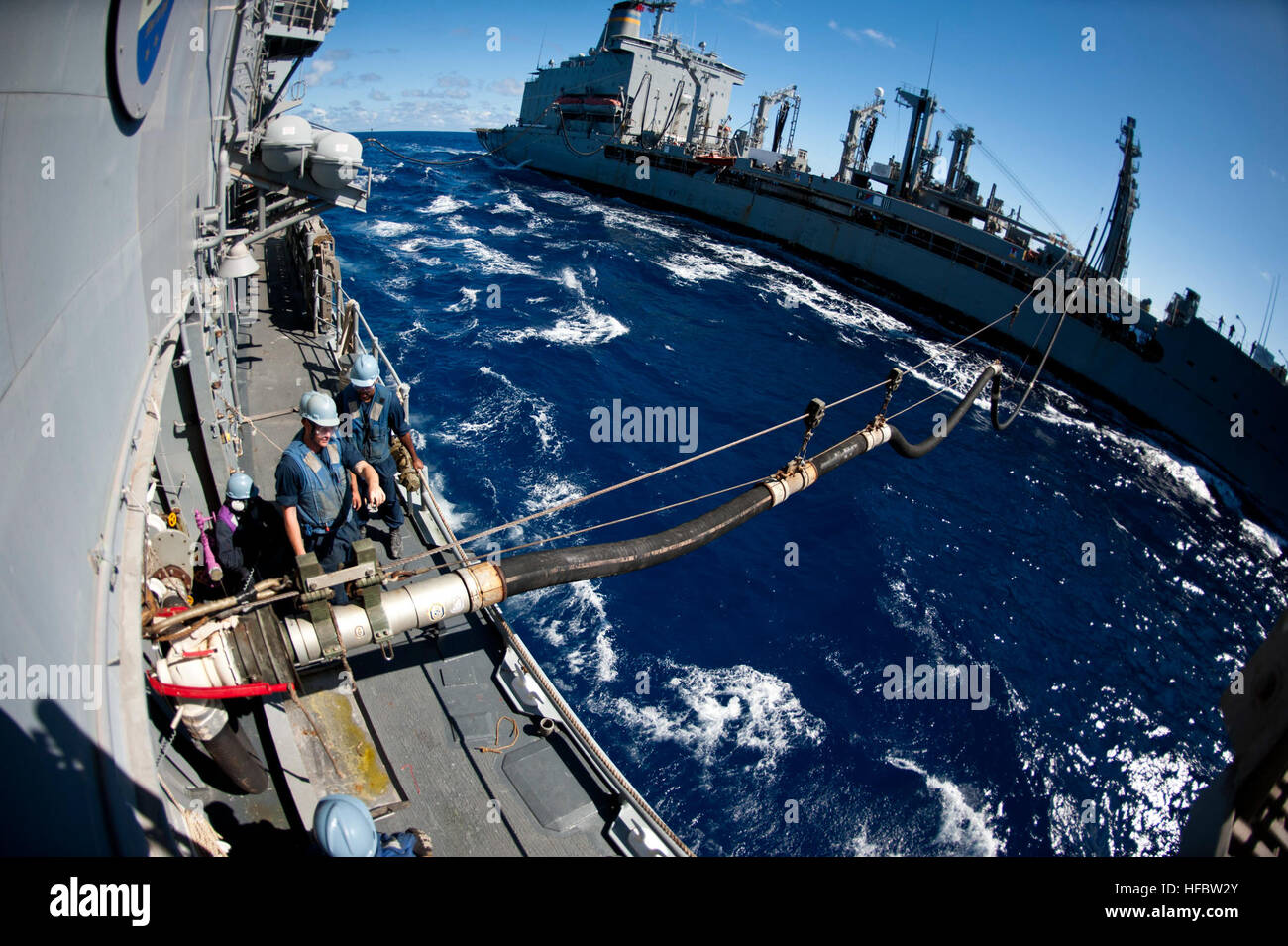Us navy vertrep hi-res stock photography and images - Alamy