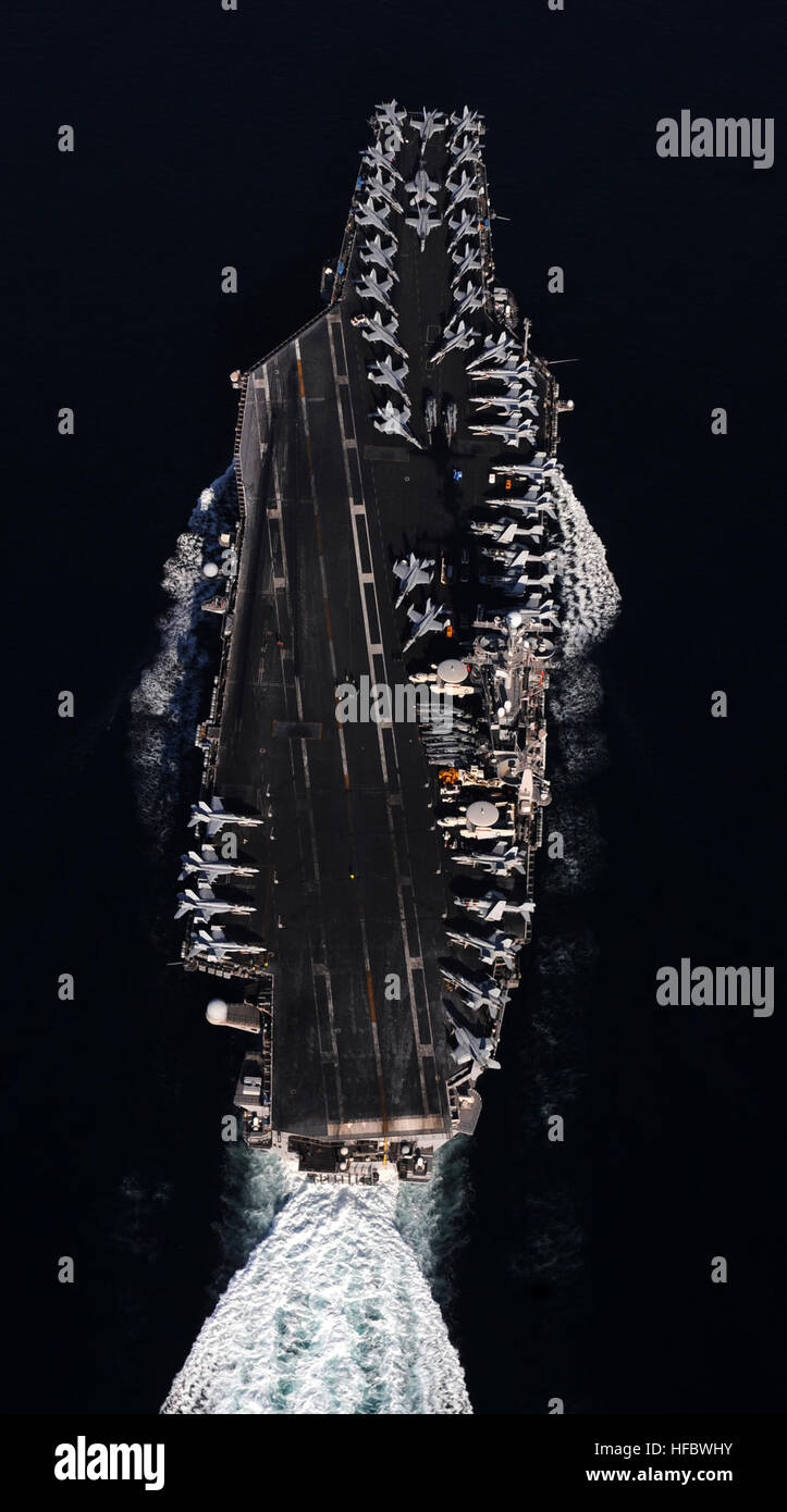 Straits of hormuz hi-res stock photography and images - Alamy