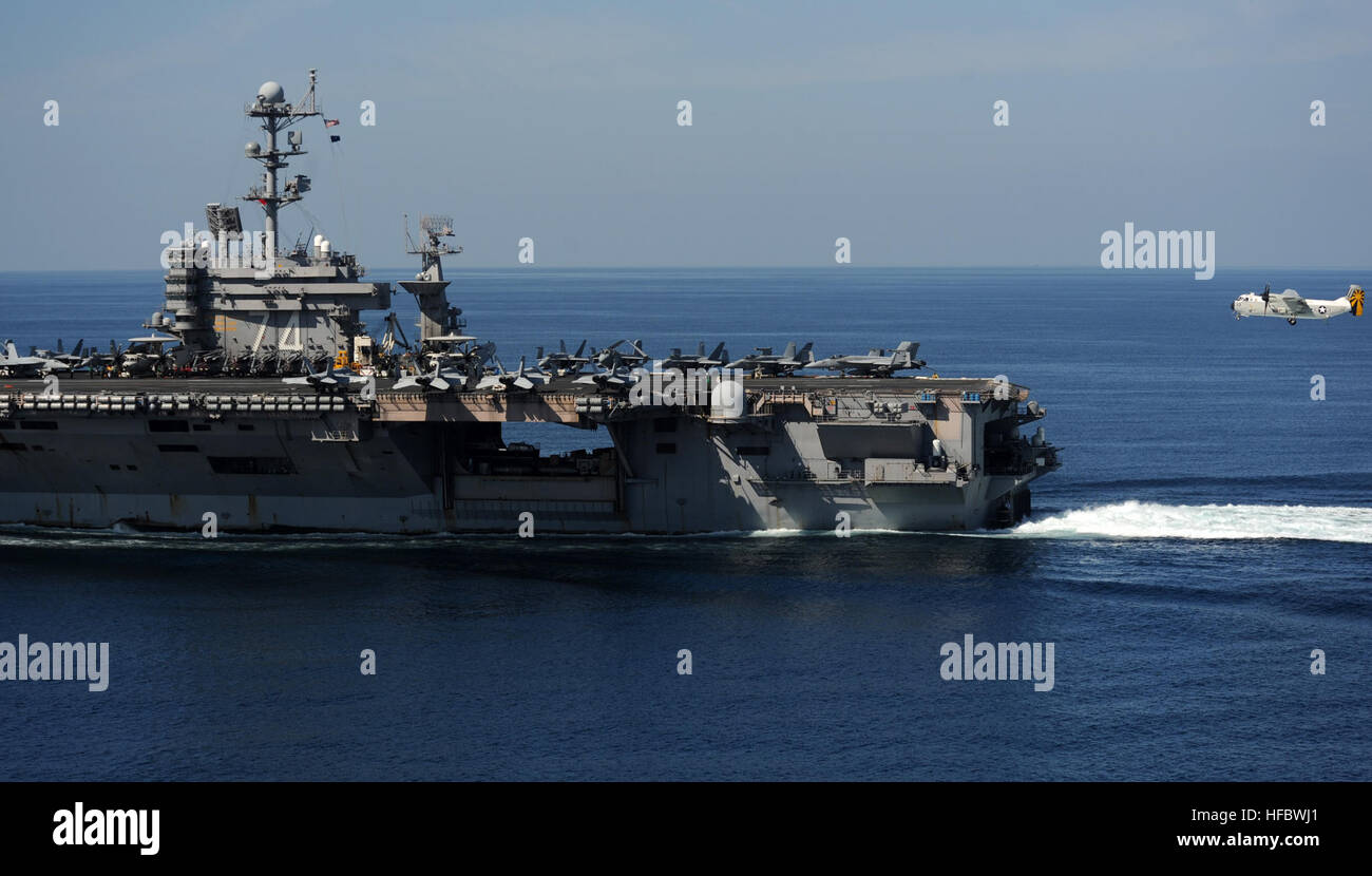 111112-N-OY799-077 STRAITS OF HORMUZ (Nov. 12, 2011) A C-2A Greyhound ...