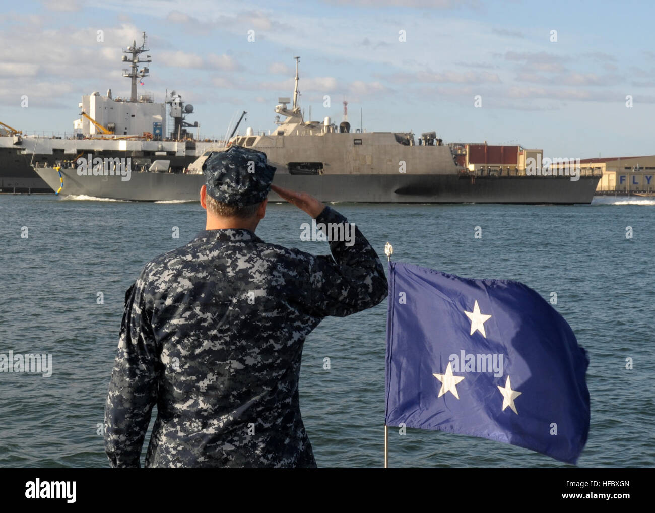 Vice admiral salutes uss hi-res stock photography and images - Alamy