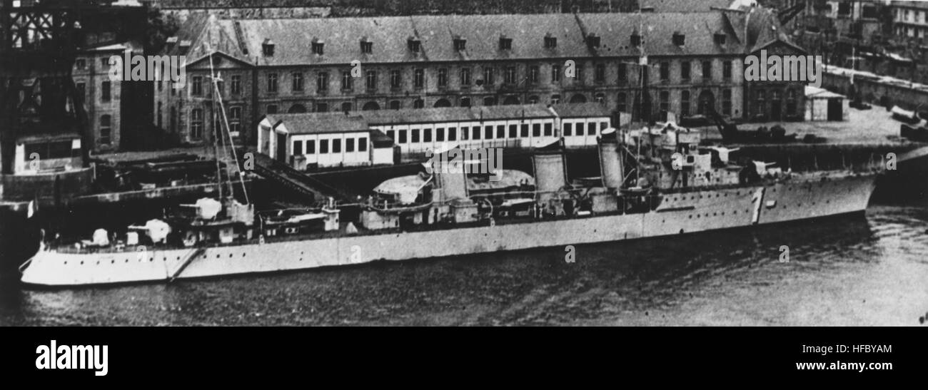 French Chacal-class destroyer at Brest in the mid-1930s Stock Photo - Alamy