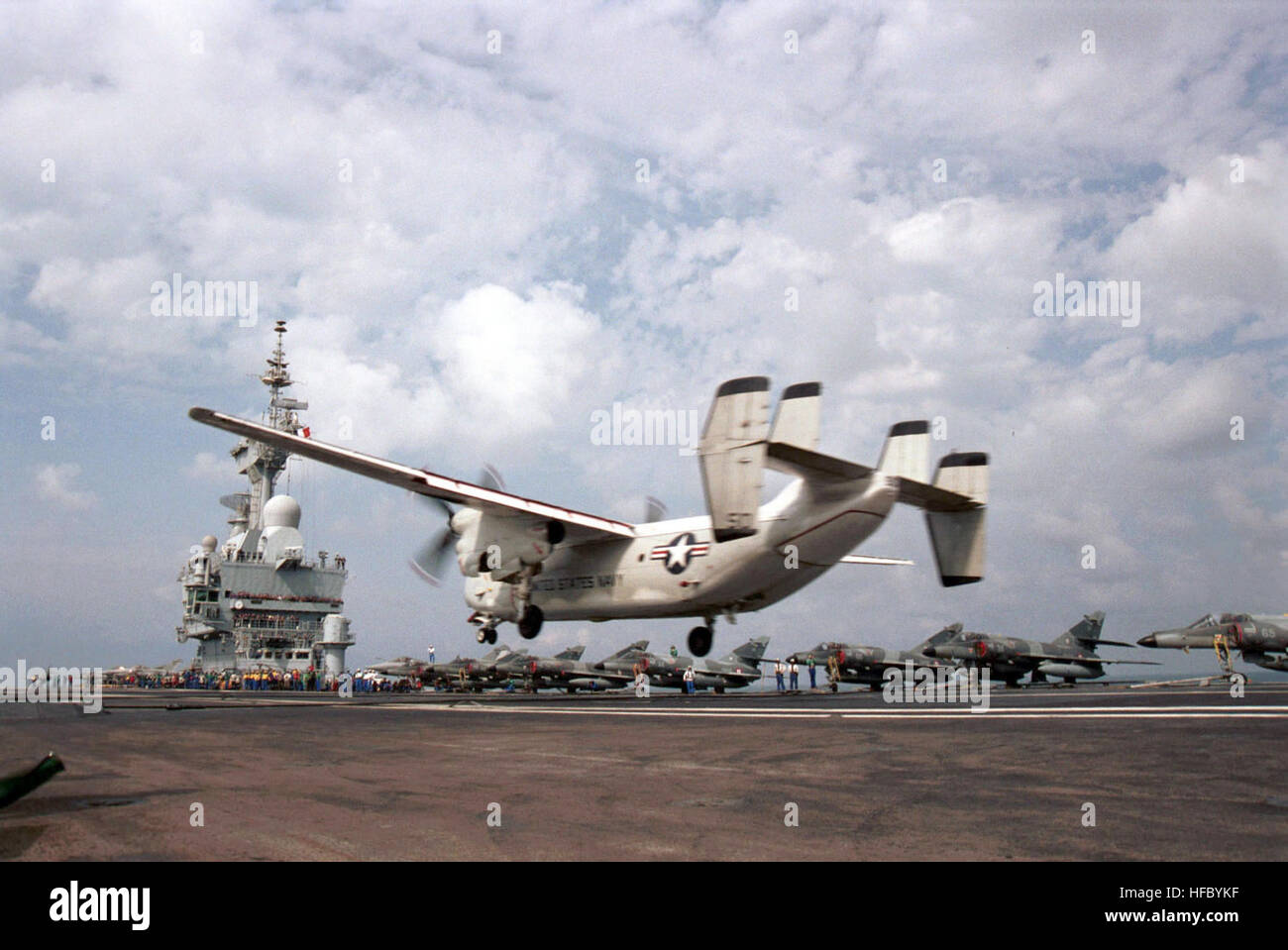 FS Charles de Gaulle US Greyhound 020216-N-2003S-001 Stock Photo - Alamy