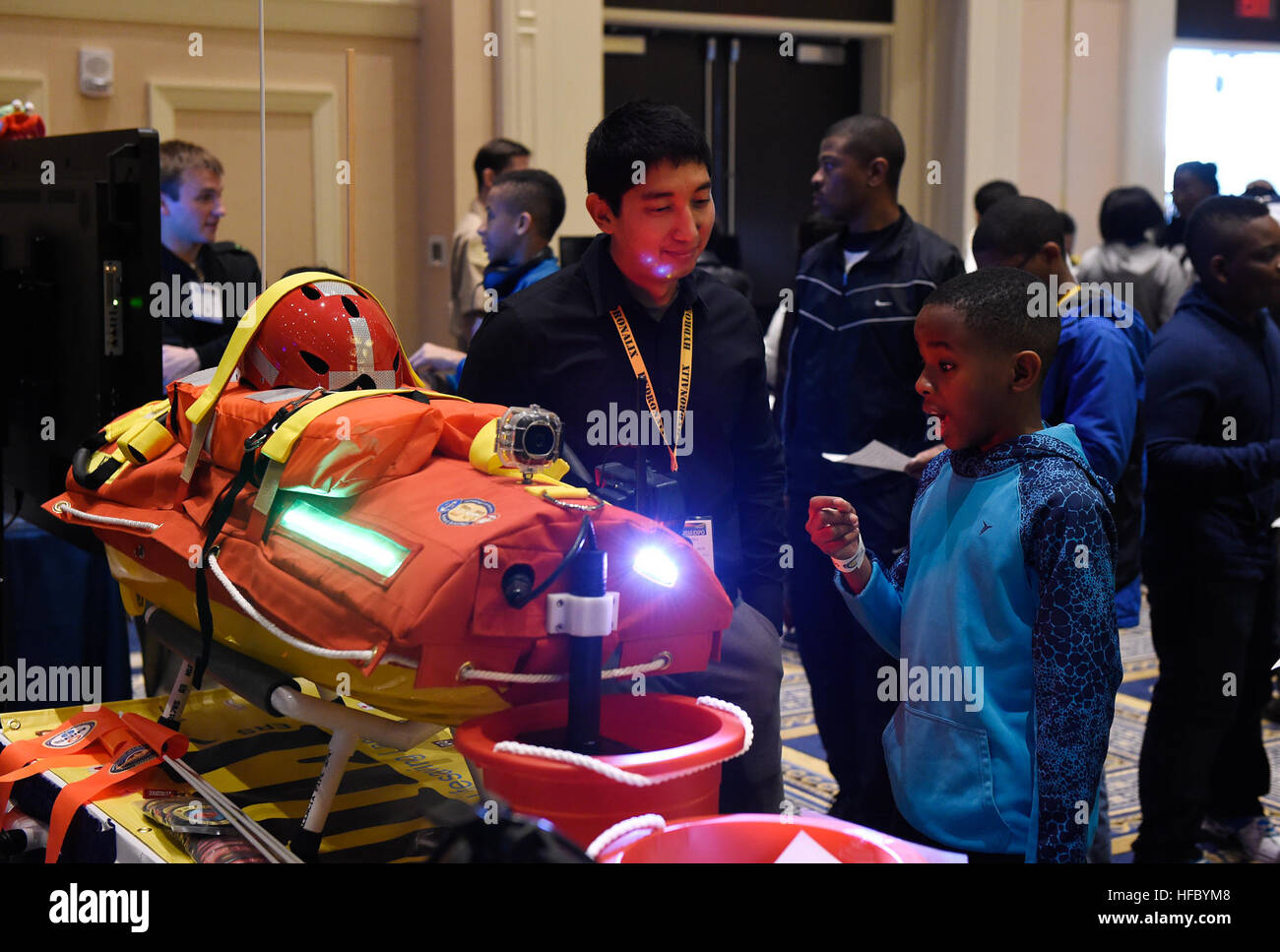 Lifeguard demonstration hi-res stock photography and images - Alamy