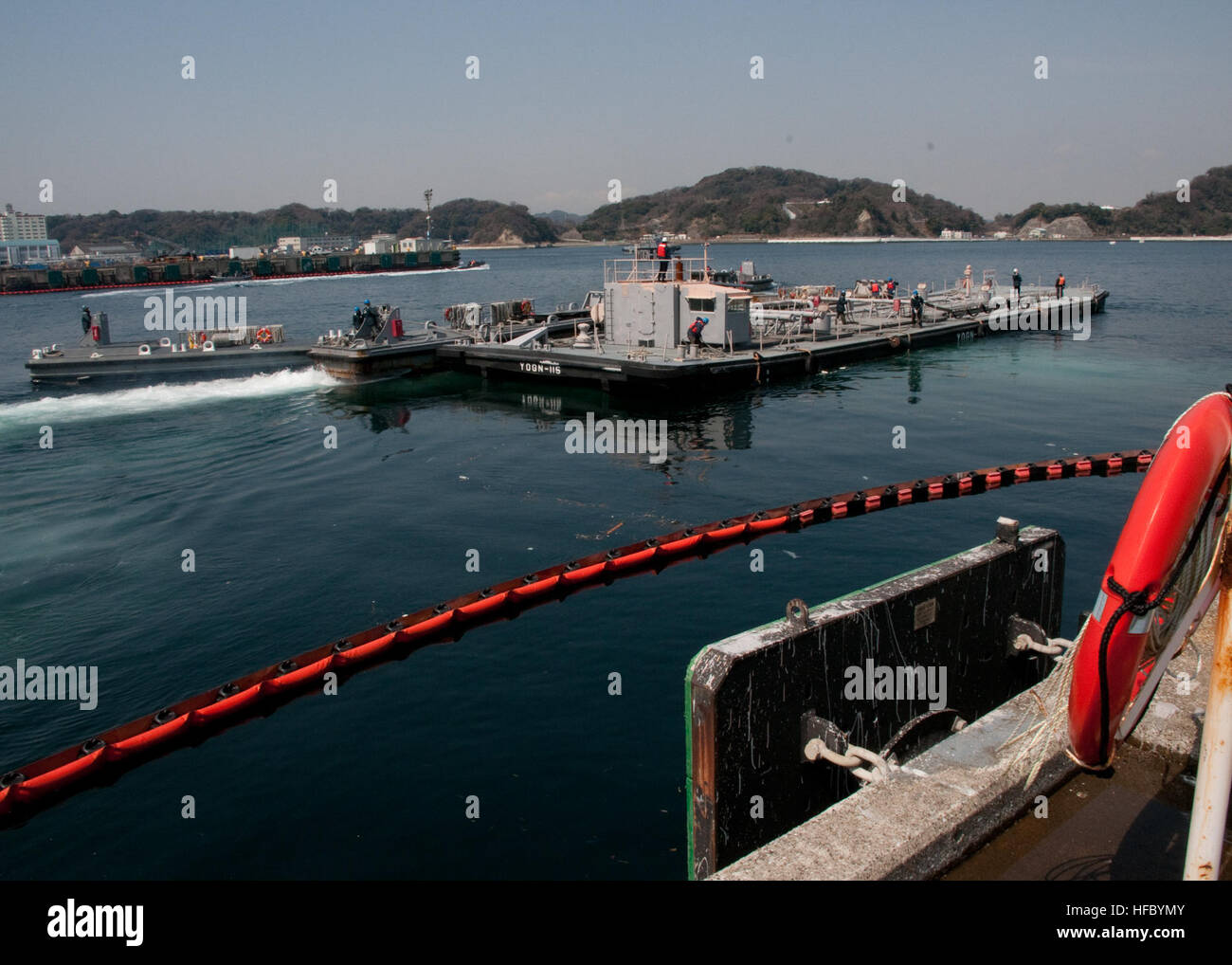 Barge YOGN-115 departs Commander, Fleet Activities Yokosuka with 1.04 ...