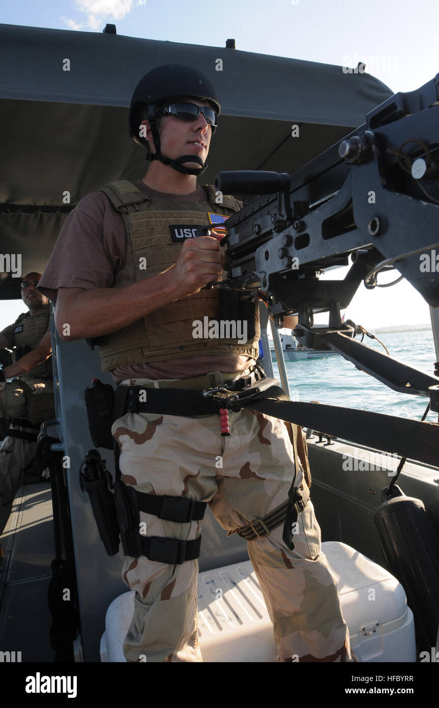 GUANTANAMO BAY, Cuba – U.S. Coast Guard Petty Officer 3rd Class Ryan ...