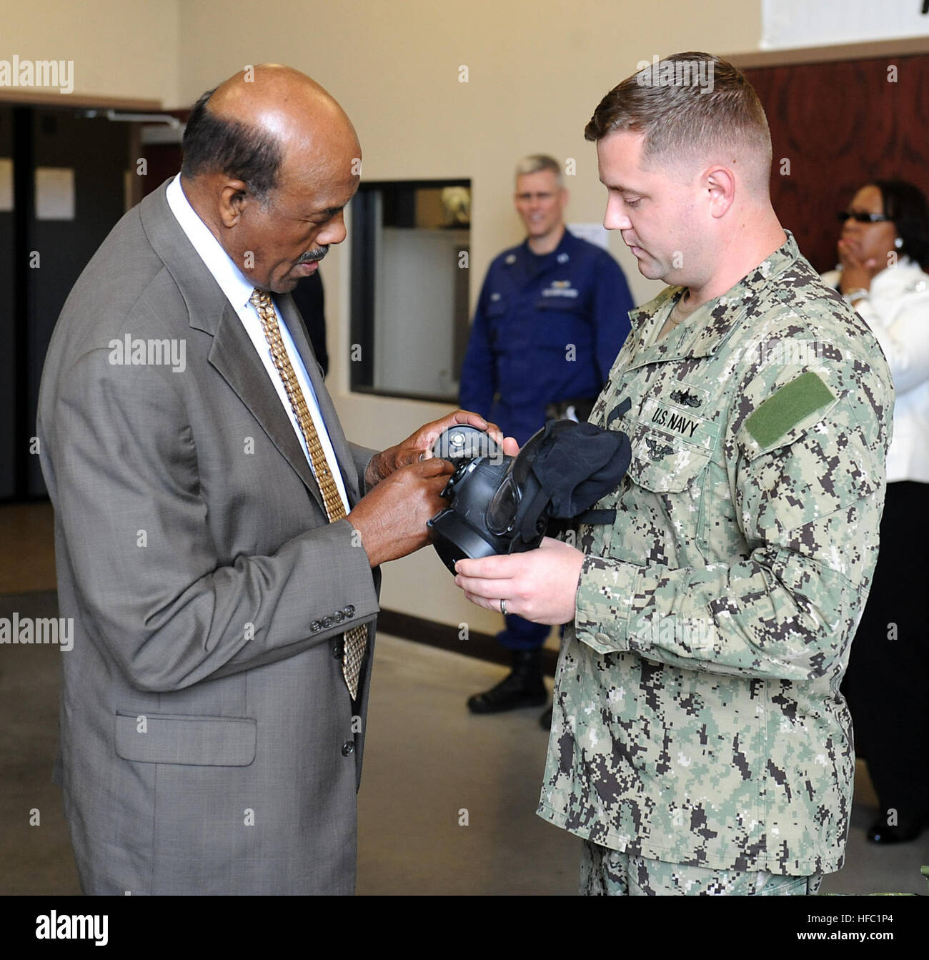 U.S. Navy Petty Officer 1st Class Richard Johnson, incident analysis ...