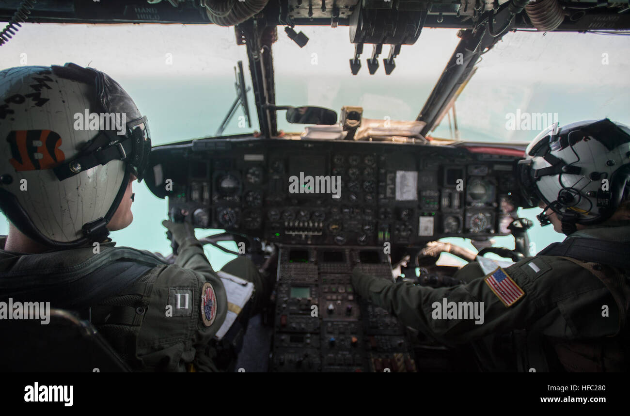 Ctf 51 hi-res stock photography and images - Alamy