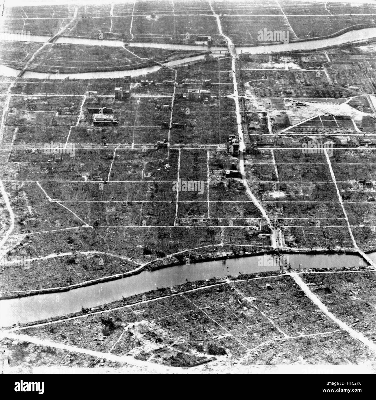 Hiroshima aerial view after atomic bomb 8-1945 Stock Photo - Alamy