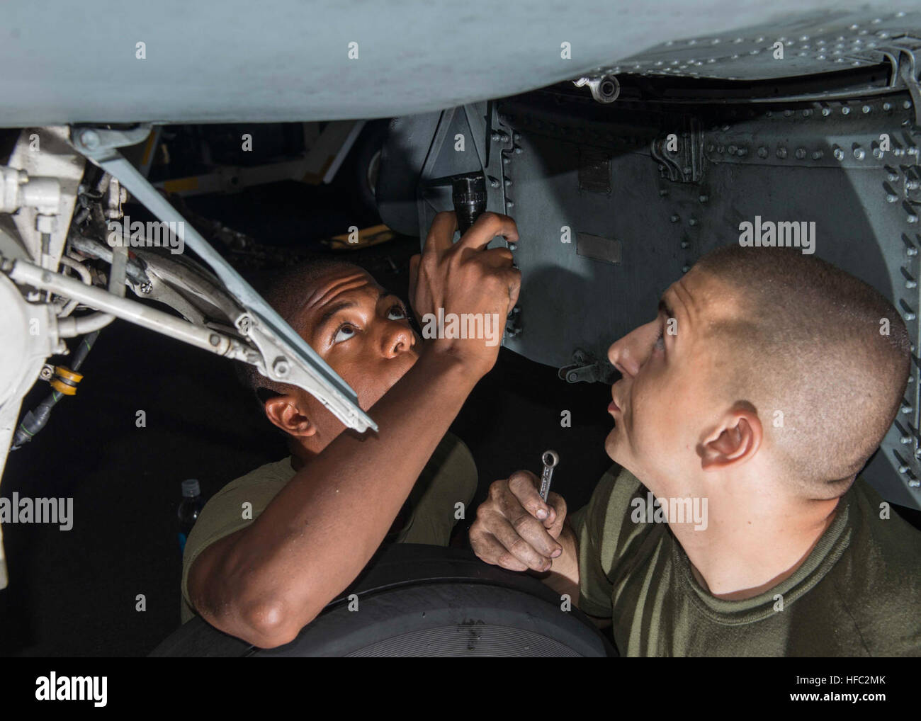 Gay armed forces hi-res stock photography and images - Alamy