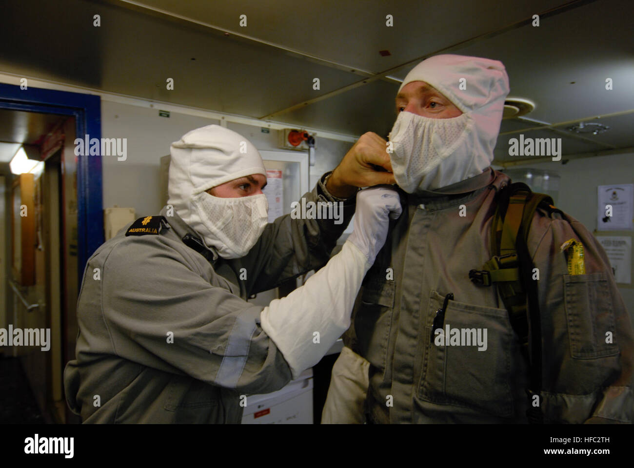 Anti flash hi-res stock photography and images - Alamy