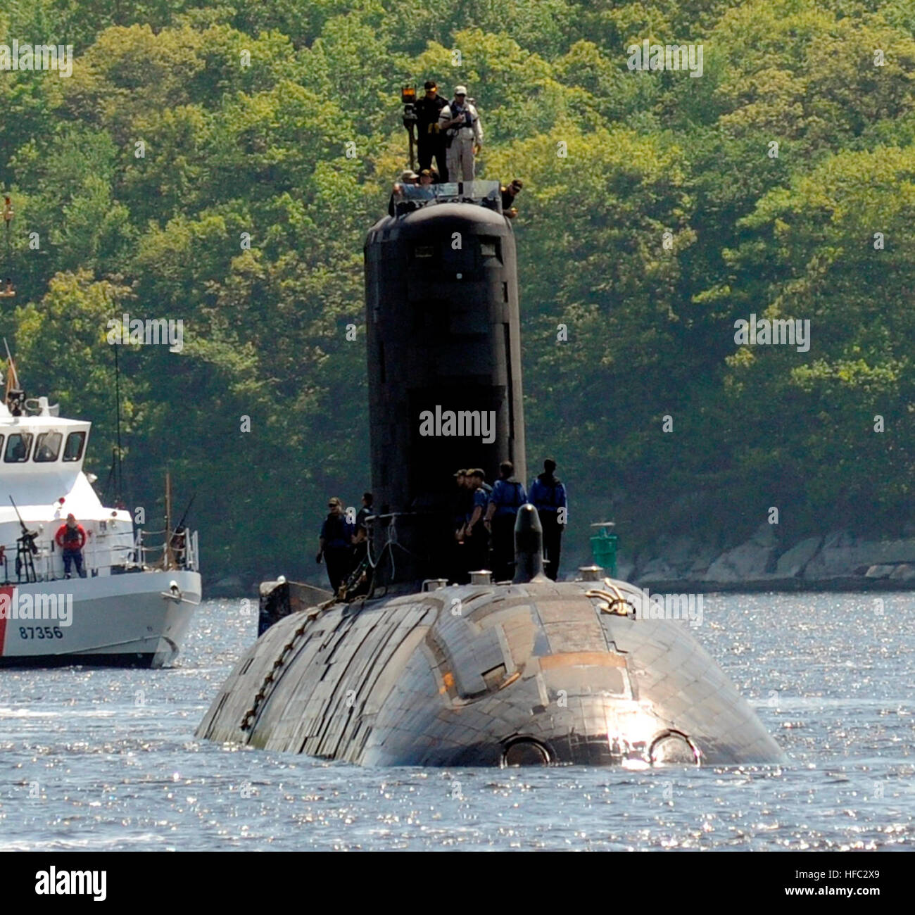 Groton sub base hi-res stock photography and images - Alamy