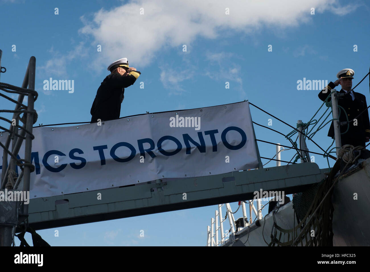 Hmcs toronto hi-res stock photography and images - Alamy