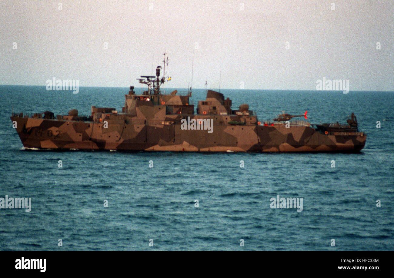 Navy minelayer hi-res stock photography and images - Alamy