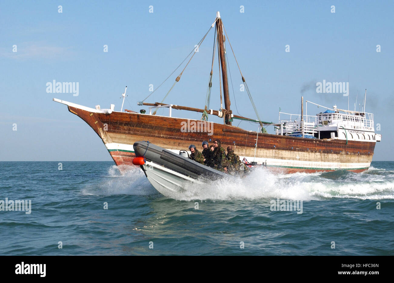 Hms cardiff d108 hi-res stock photography and images - Alamy