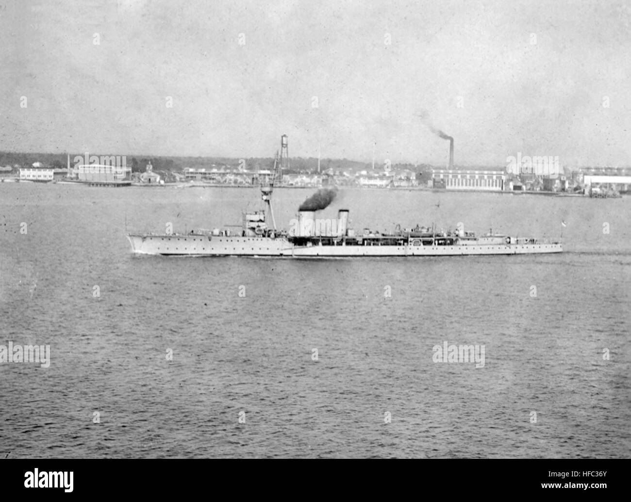 HMS Constance off Pensacola 1922 Stock Photo - Alamy