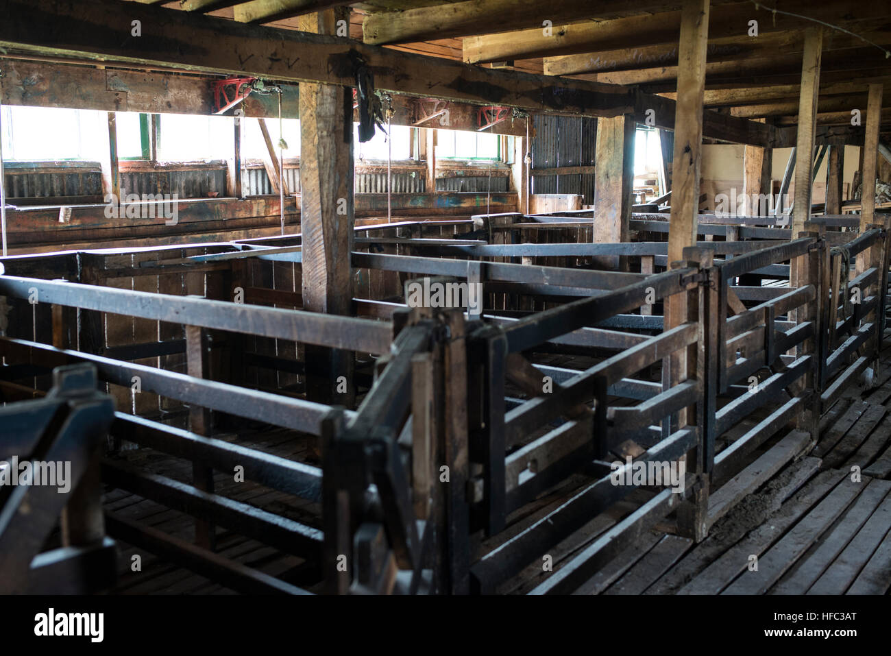 Shearing shed hi-res stock photography and images - Alamy