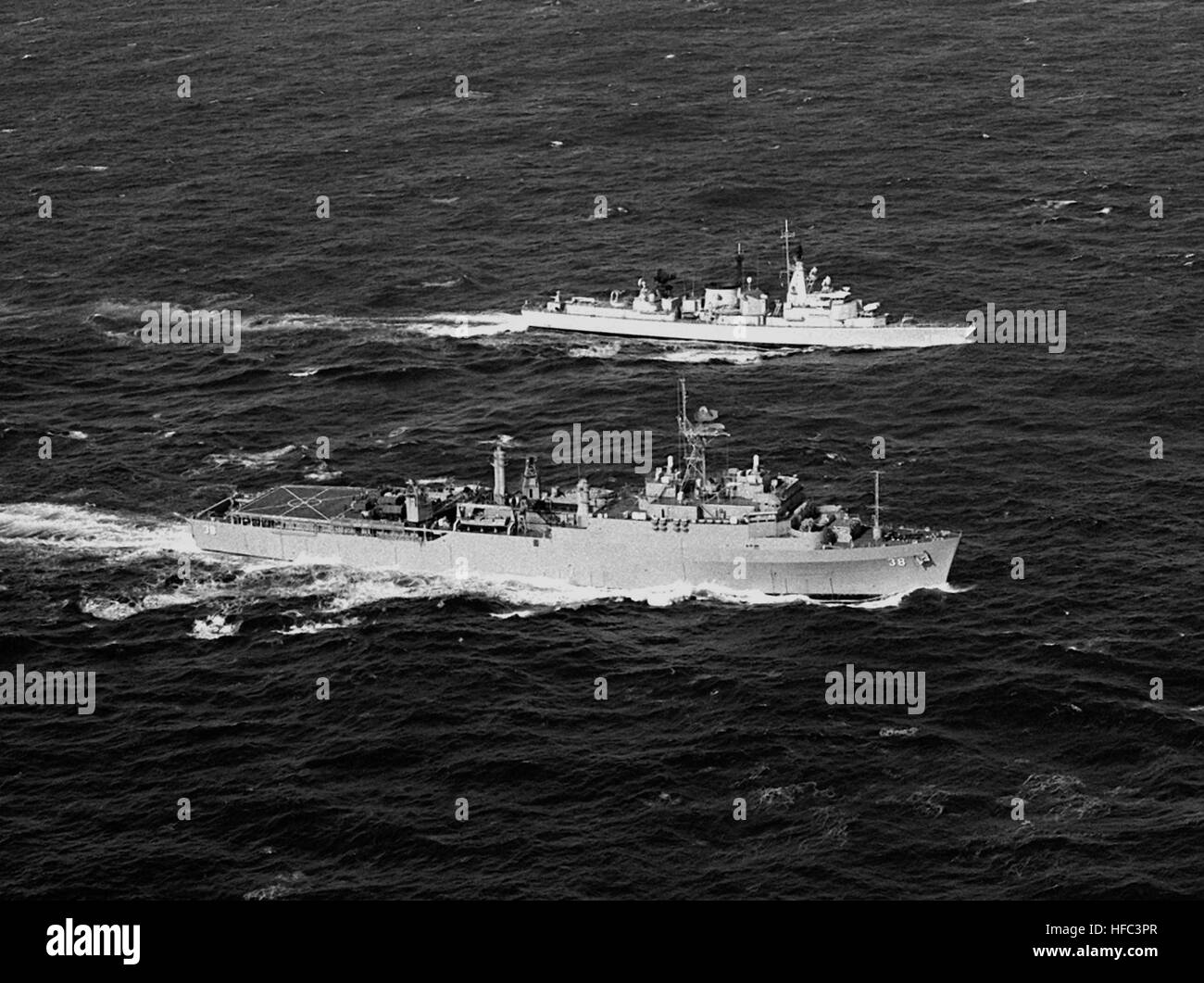 Hr.Ms. Jacob van Heemskerck (F-812) and USS Pensacola (LSD-38) underway ...