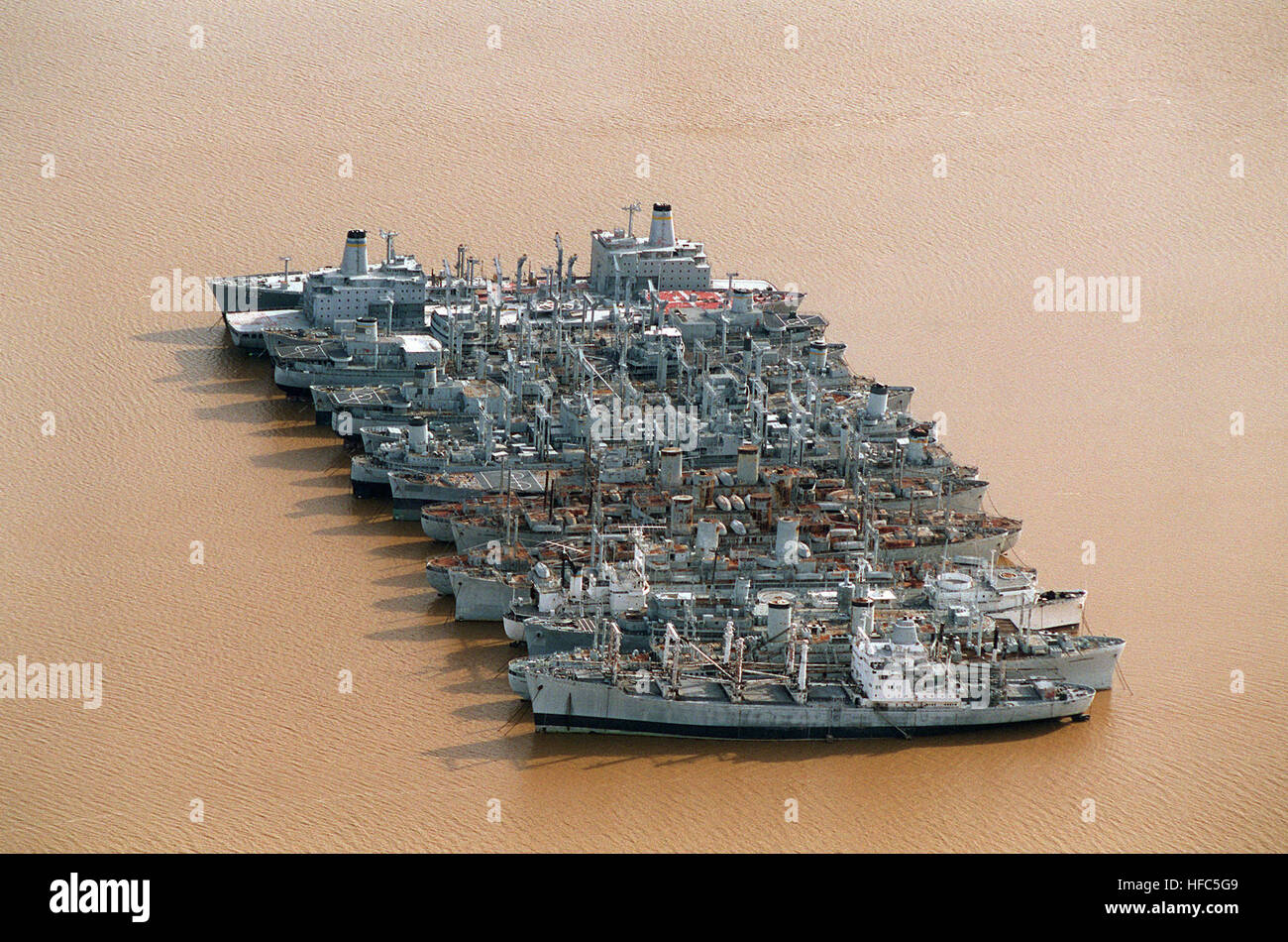 James river reserve fleet hi-res stock photography and images - Alamy