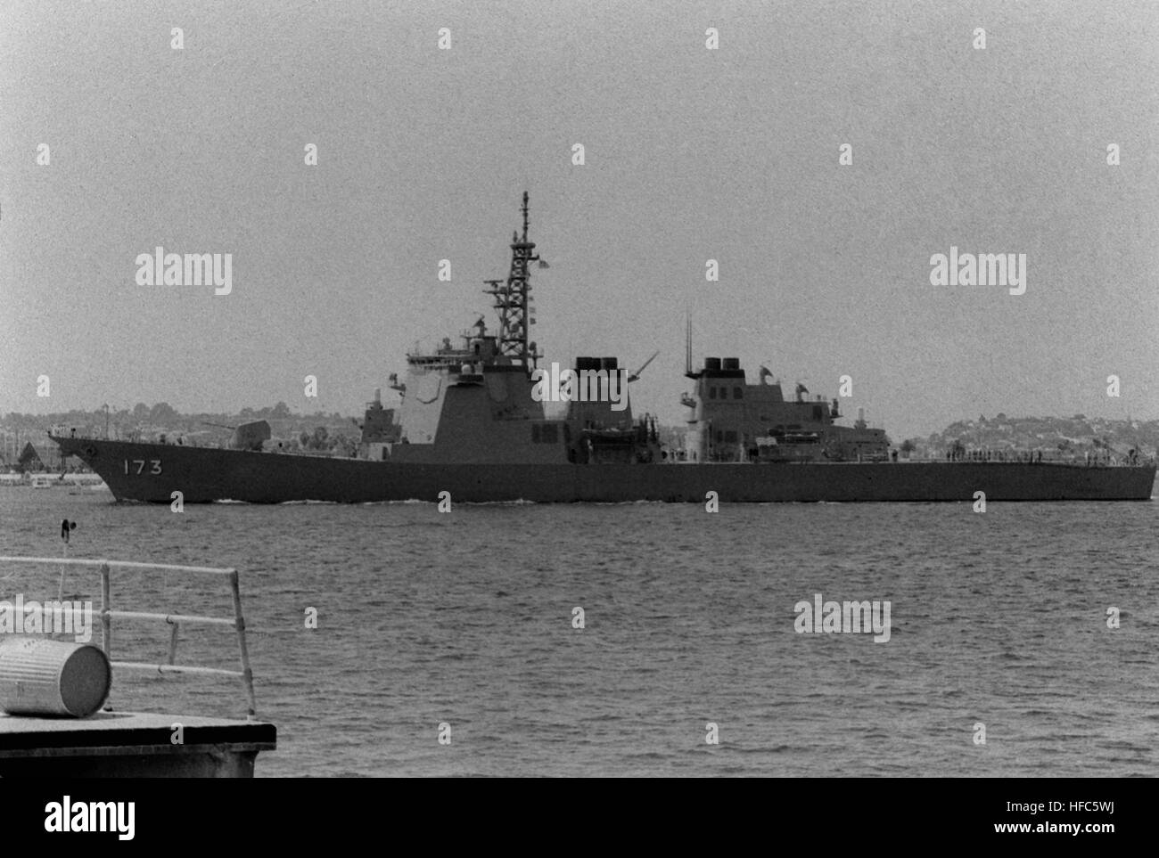 A port side view of the Japanese Maritime Self Defense Force (JMSDF ...