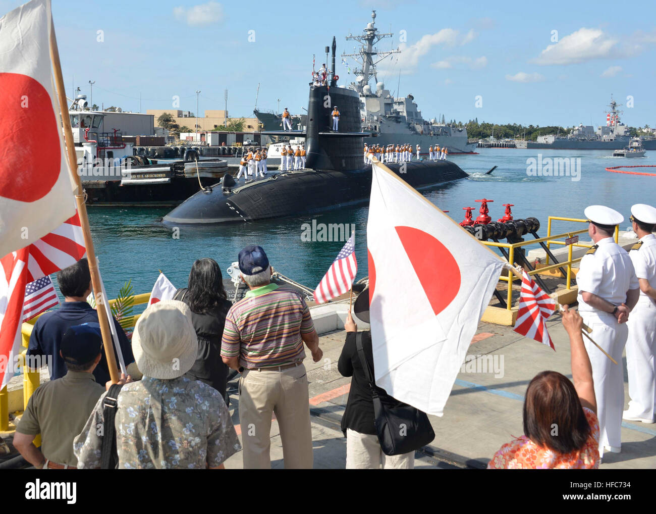 The JMSDF submarine JS Hakuryu (SS 503) arrives at Joint Base Pearl ...