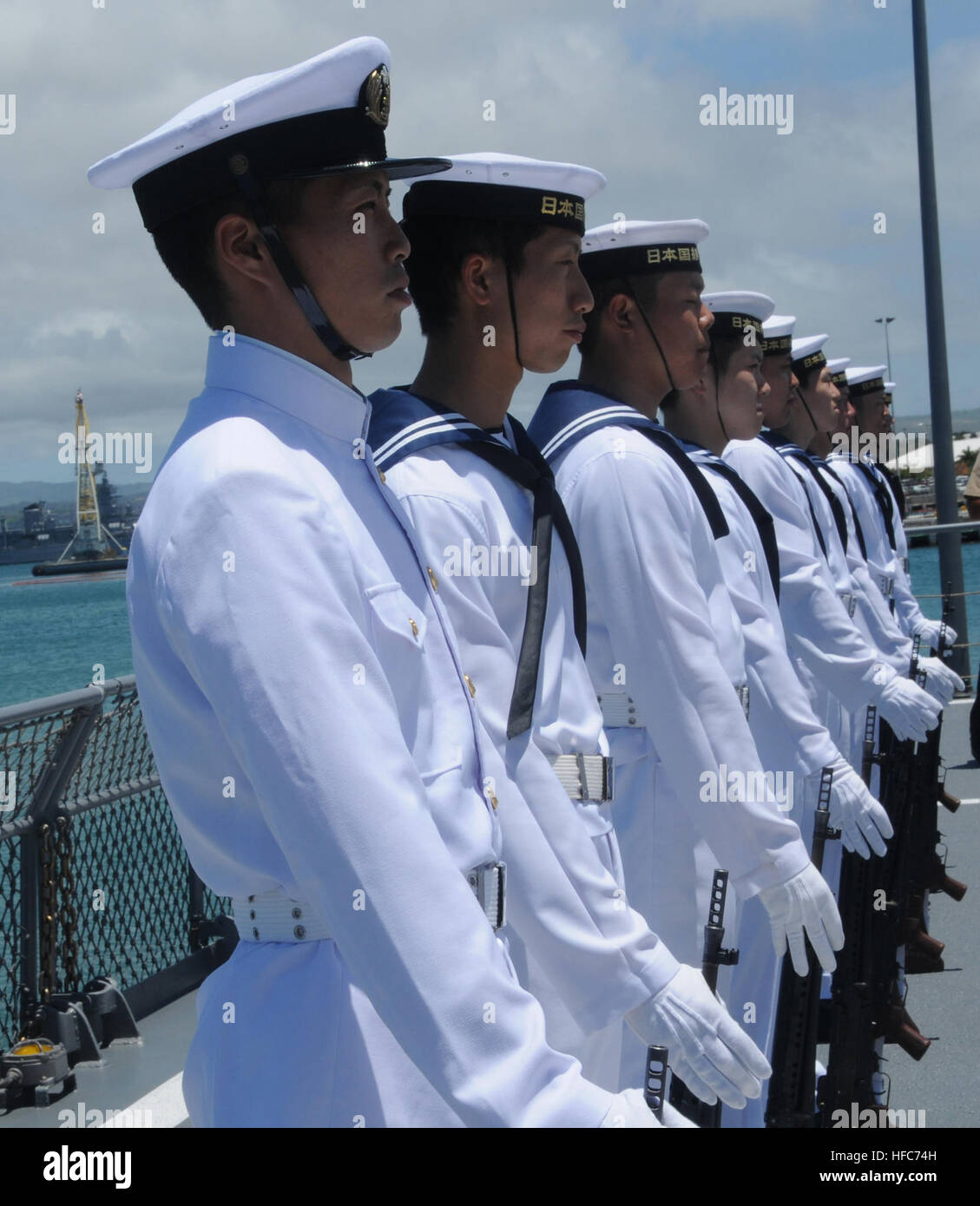 A Japan Maritime Self-Defense Force (JMSDF) honor guard assigned to the ...