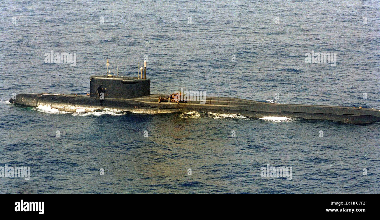 A port view of the Soviet Yankee class nuclear-powered ballistic ...