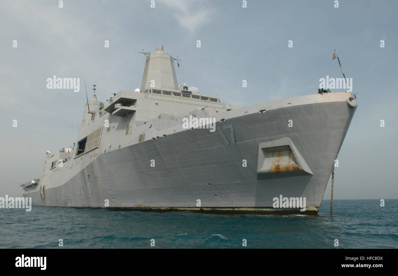 Kuwaiti naval base hi-res stock photography and images - Alamy