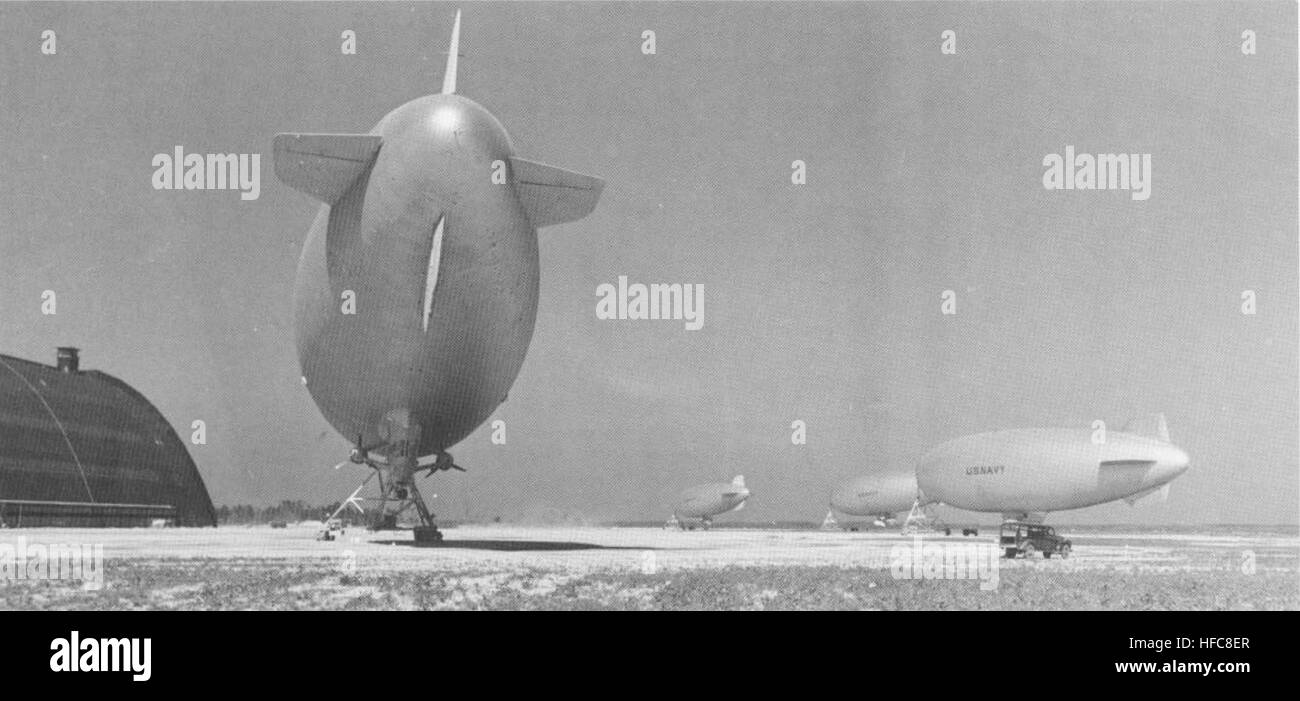 Class blimps hi-res stock photography and images - Alamy